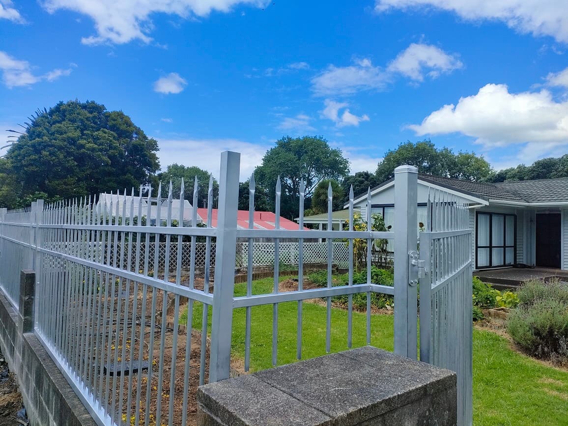 NZ Gates - Custom Gate Solutions & Security Bollards | Auckland